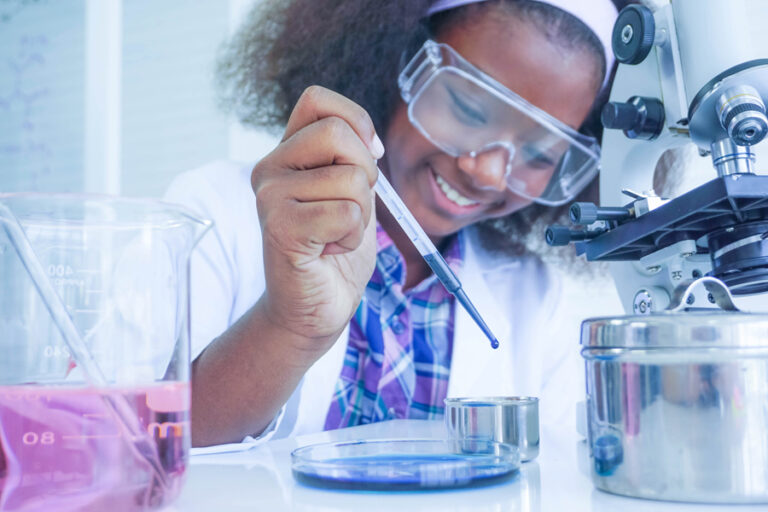 Teen Research Programs – The Lawrence Hall of Science