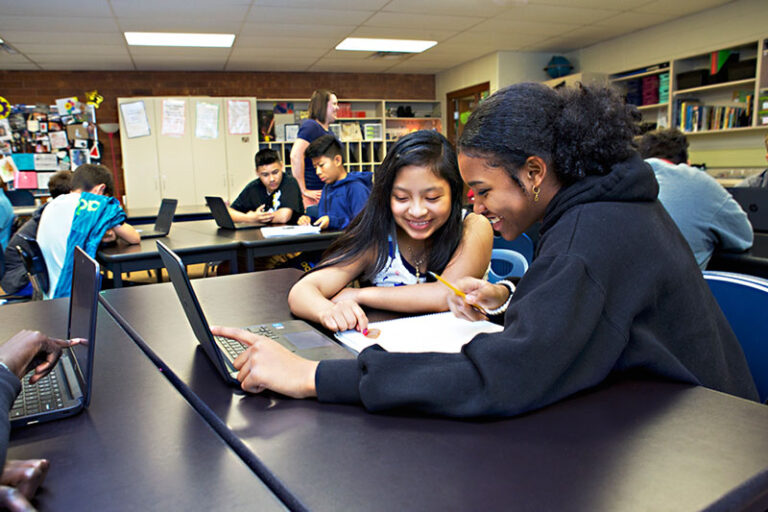 Teen Research Programs – The Lawrence Hall of Science